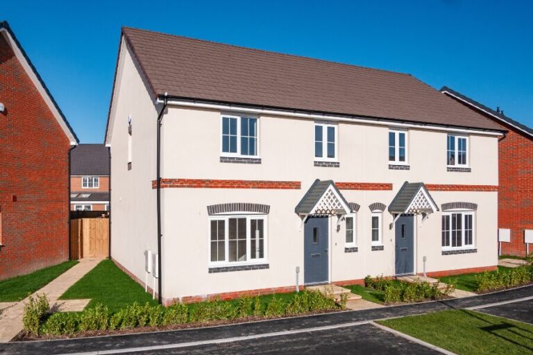 Isleport Grove | Homes for rent in Highbridge | Simple Life Homes